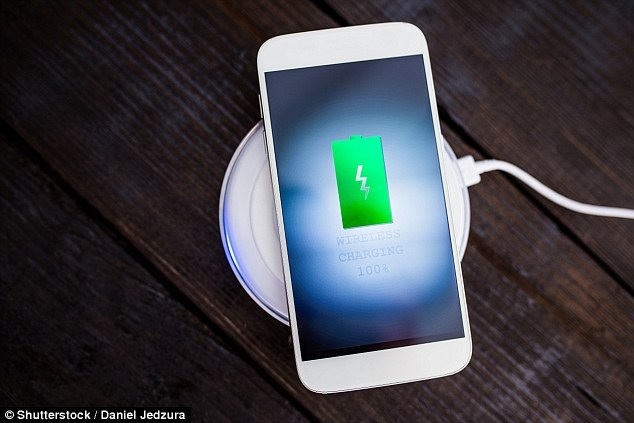 Gadget Show: cheapest way to buy an iPhone 8 – Harry Wallop